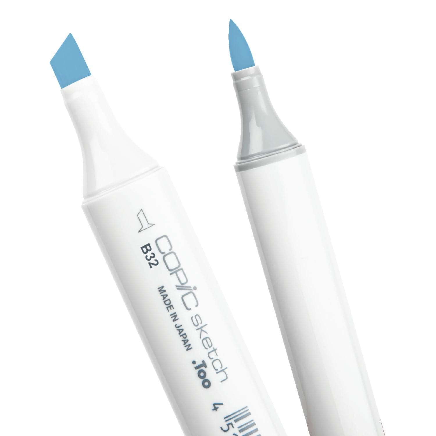 Copic Sketch Marker Pale Blue B32